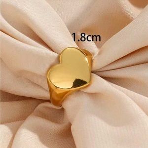 Posh Chronicles | Jewelry | New 8k Gold Vintage Heart Design Ring ...